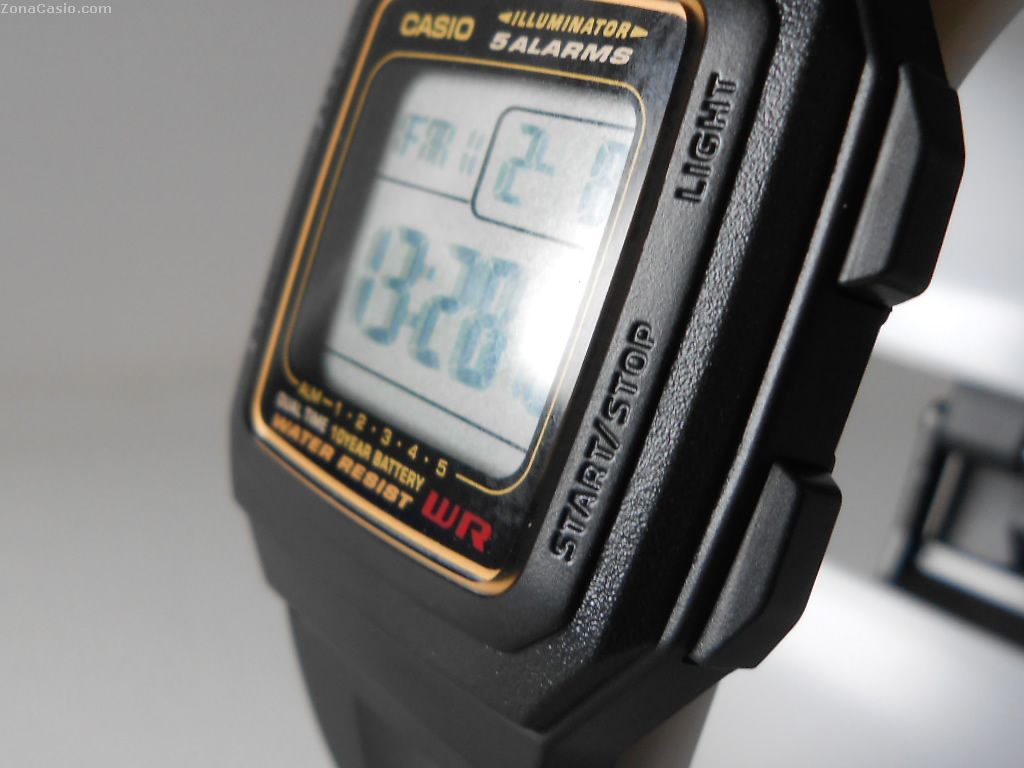 Zona Casio: Prueba: Casio F-201, el modelo más completo de la serie F