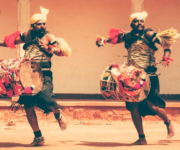 Dollu kunitha- Karnataka famous dance