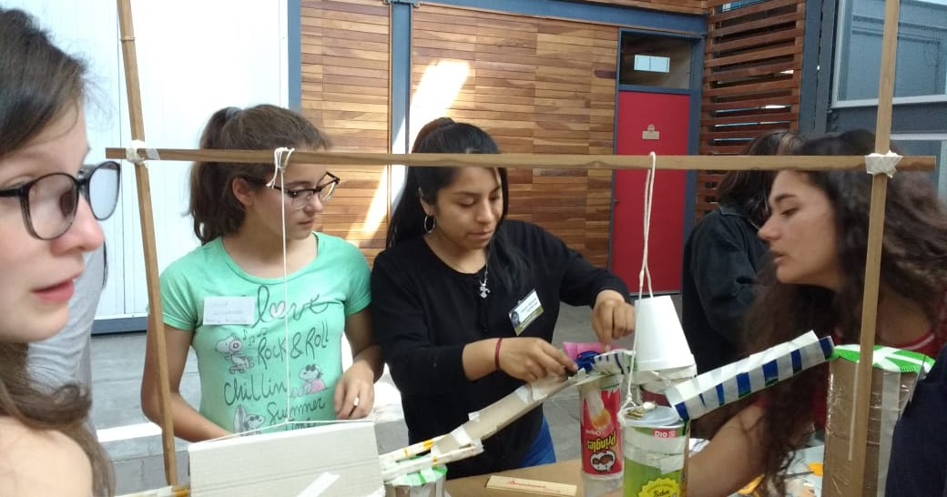 E.T N°8 D.E 13 - "Paula Albarracín de Sarmiento": Primer encuentro de mujeres técnicas