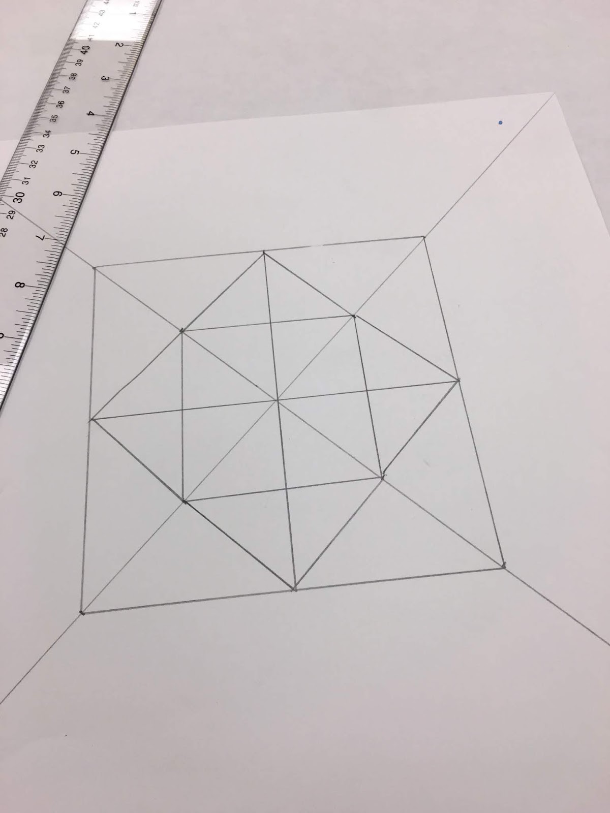 Art Room Blog: Math and Art Reflective of Islamic Art Tiles...