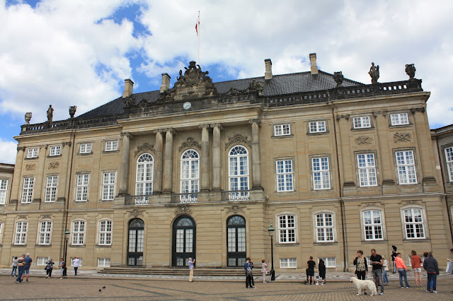 A Little Time and a Keyboard: Amalienborg Home to the Danish Royal Family
