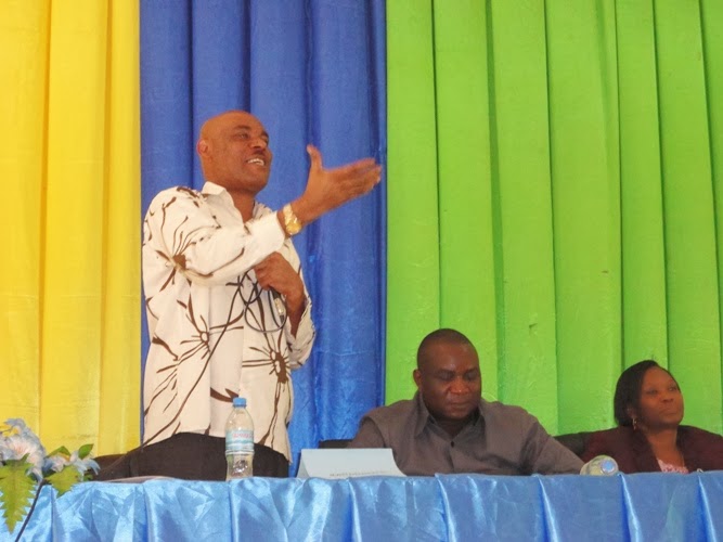 MWENYEKITI WA CCM MORO ANG'AKA OLE SENDEKA KUWA MWENYEKITI WA TUME YA ...