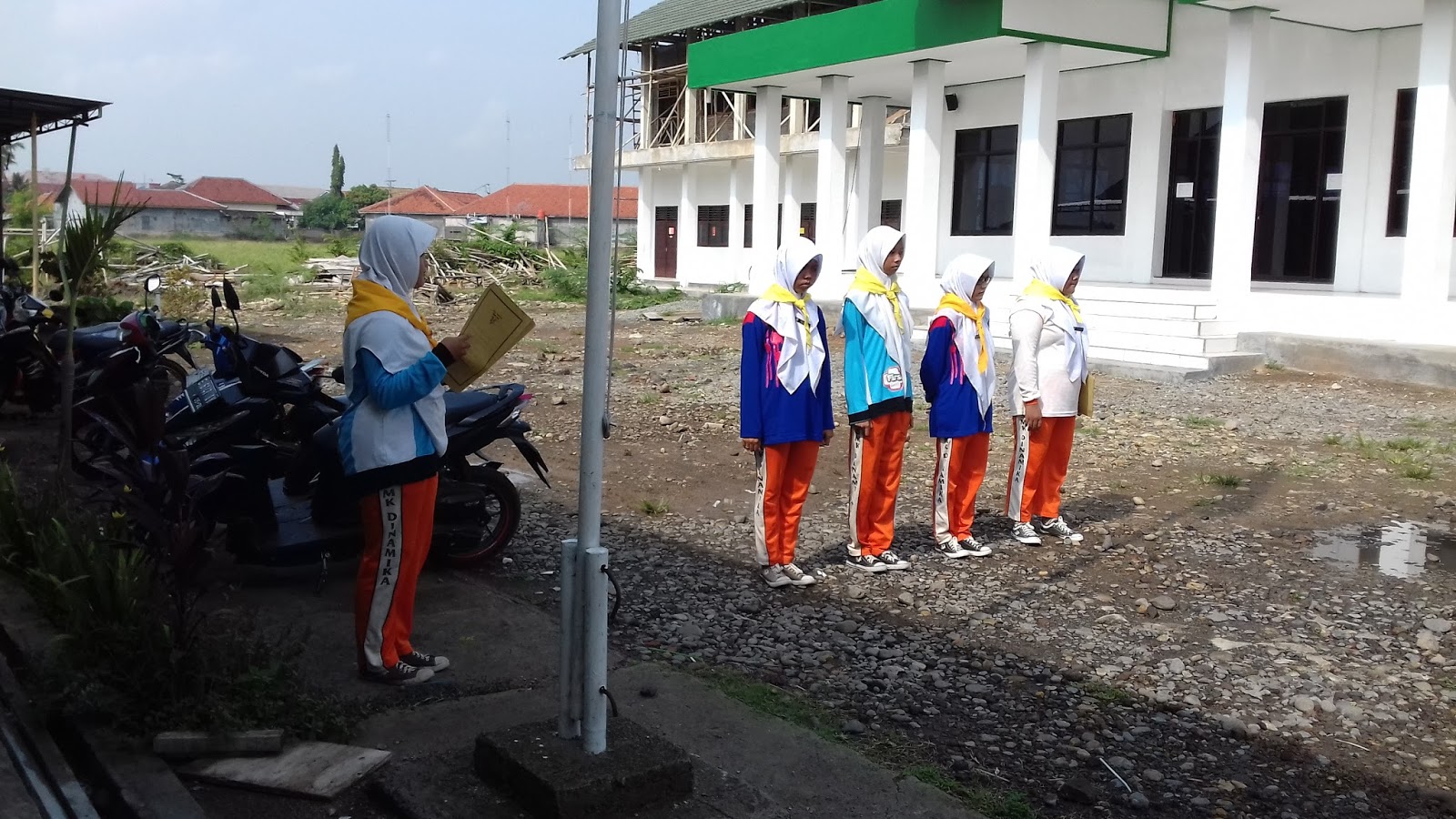 BALIFALD.COM: PELANTIKAN PMR SYAL KUNING