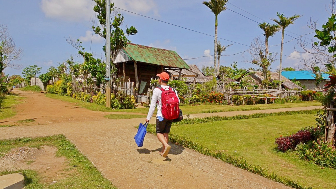 LakbayLoyd: LakbayLoyd Lighthouse Series 21: EL FARO DE ISLA BATAG ...