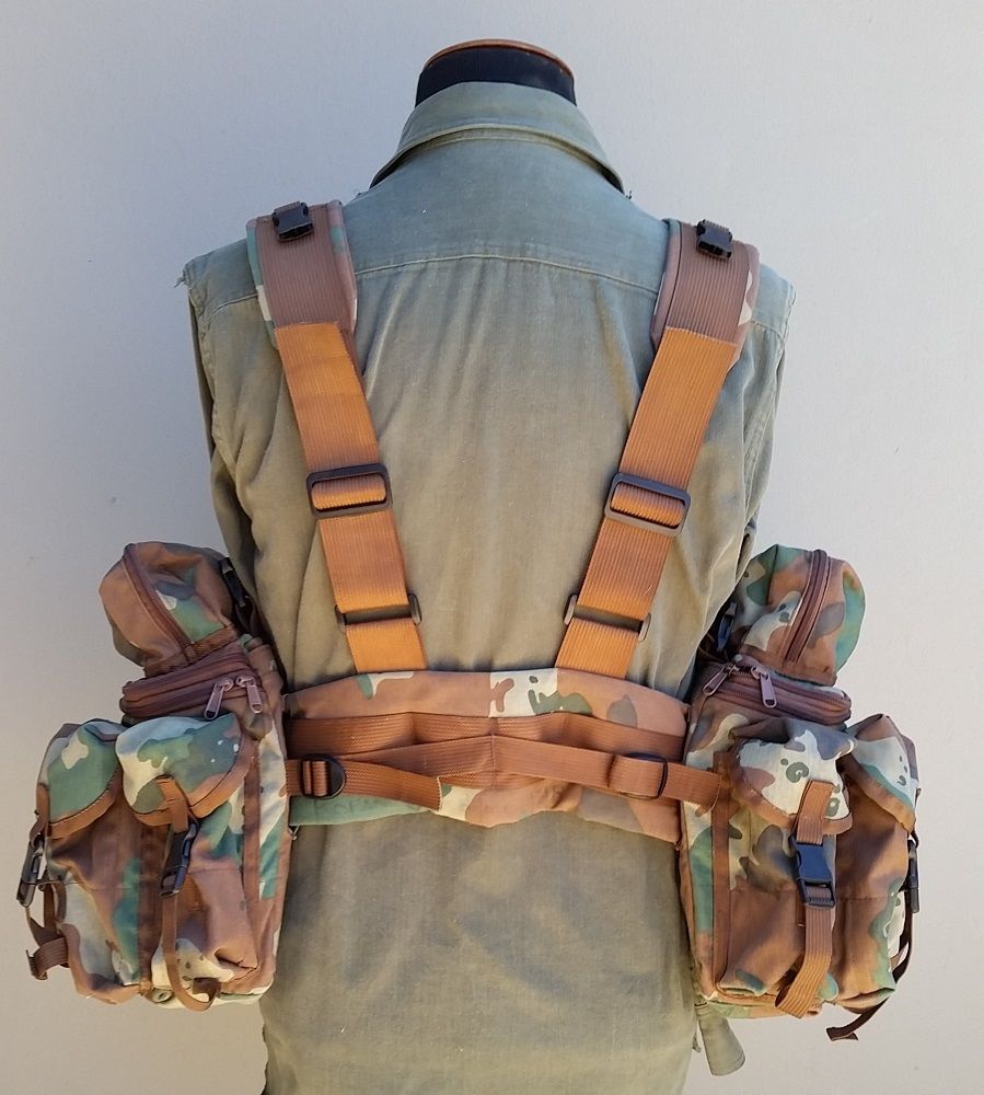 Webbingbabel: South African Intelligence Battle Vest SANDF S2000