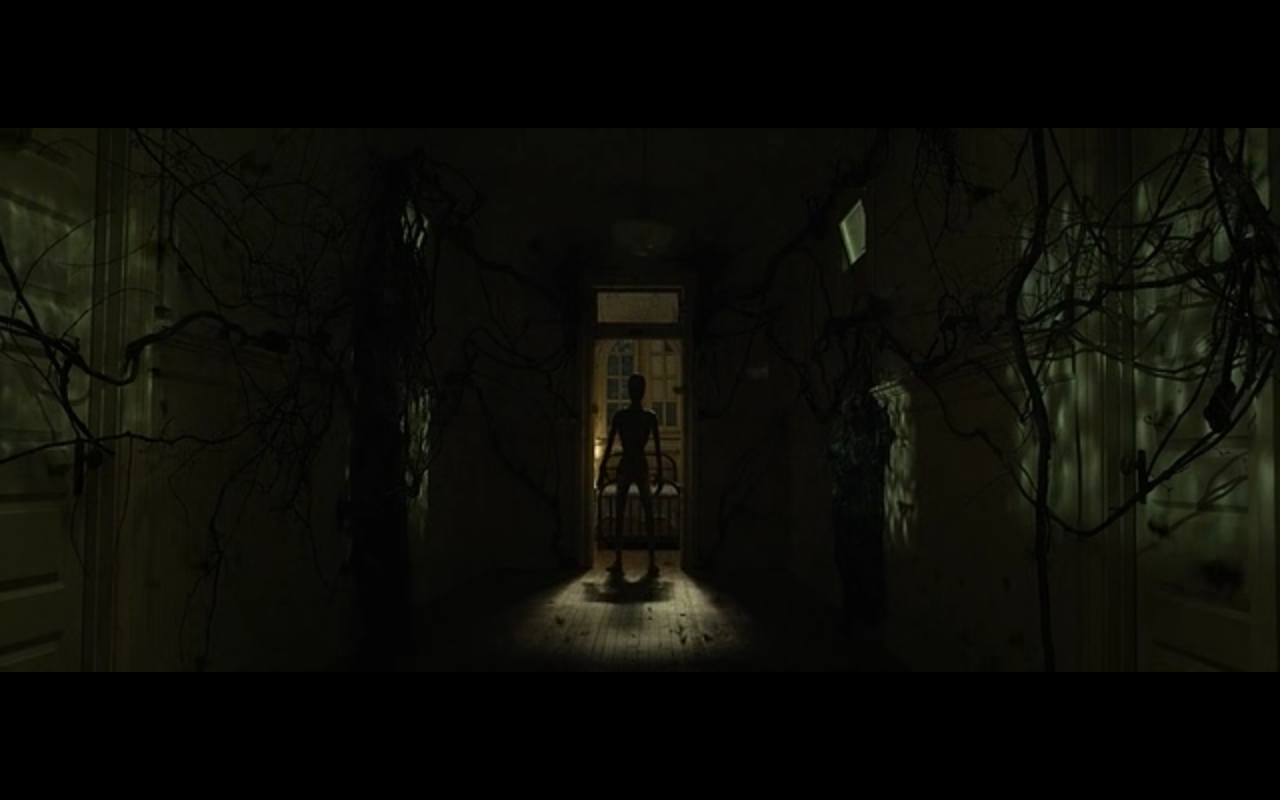 Check in. Relax. Take a shower.: Before I Wake - horror movie realness ...