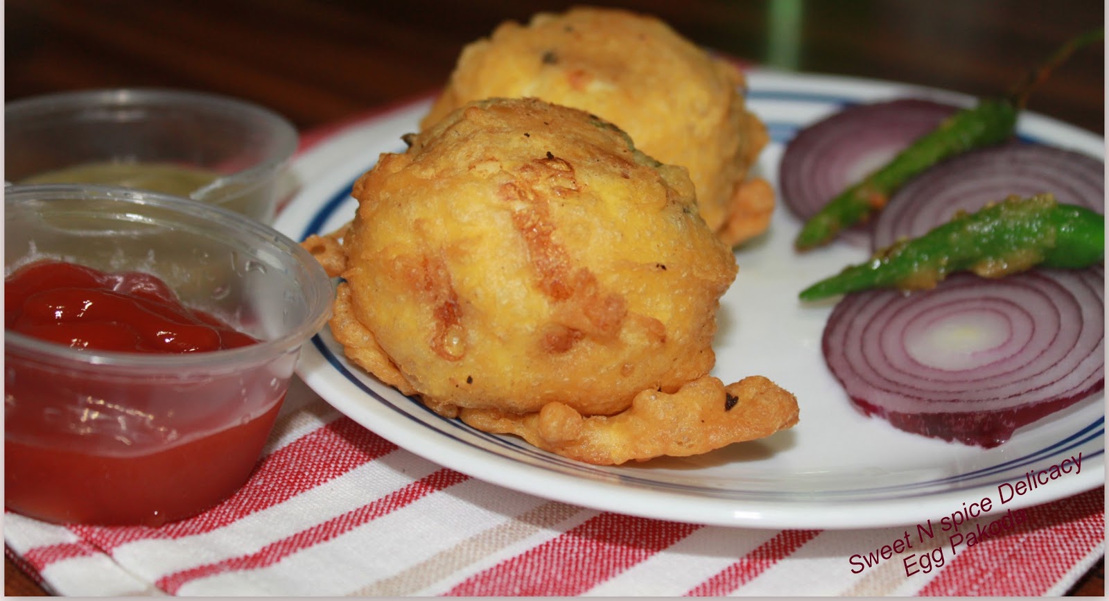 sweet n spice delicacy: Egg Pakoda