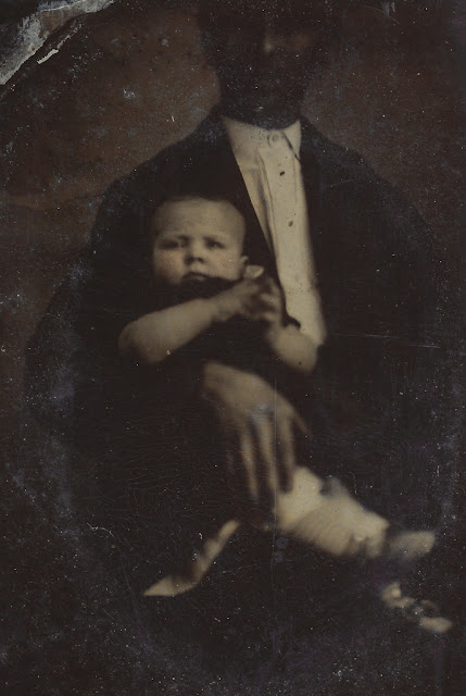 These 50 Creepy Vintage Photographs From the Early 20th Century Will ...