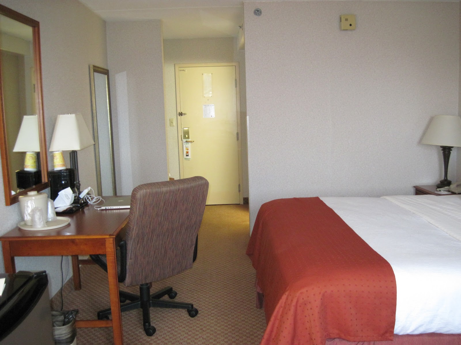 Travel Reviews & Information: Joliet, Illinois / Holiday Inn Conference ...