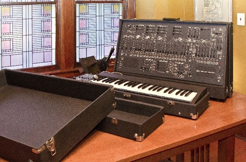 MATRIXSYNTH: VINTAGE 1976 ARP 2600 with MOOG 4012 LADDER FILTER ...