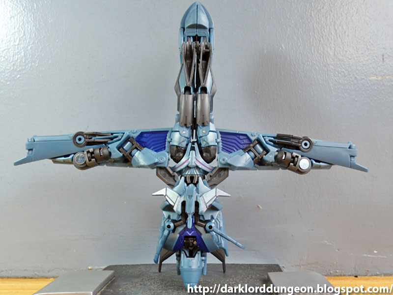 GeekMatic!: Toy Review: Transformers Prime's Soundwave!