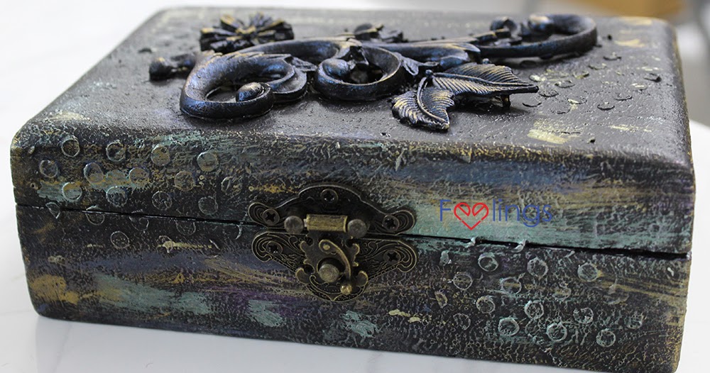 Feelings Hatke: Black Treasure Box