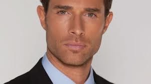 El Rincón de Dacne: SI SEBASTIÁN OSCAR RULLI SE VOLVIERA CALVO Y FLACO ...