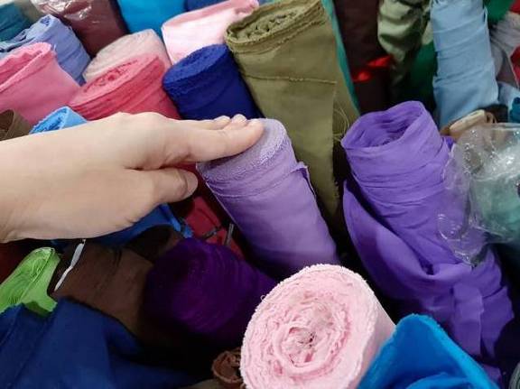 Mengenal Kain Furing, Fungsi, Jenis, Keunggulan, dan Harganya - Ekonomi ...