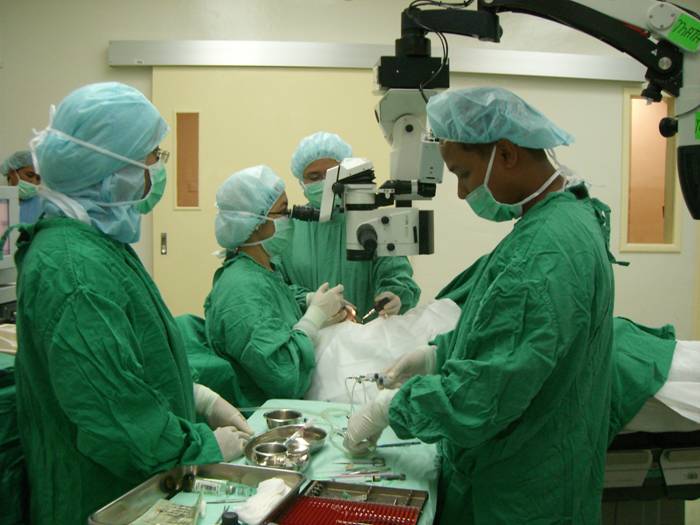 My OpToMeTRy JouRNey: PeNgaLaMaN PeRTaMa Di DaLaM BiLiK PeMBeDaHaN Mata