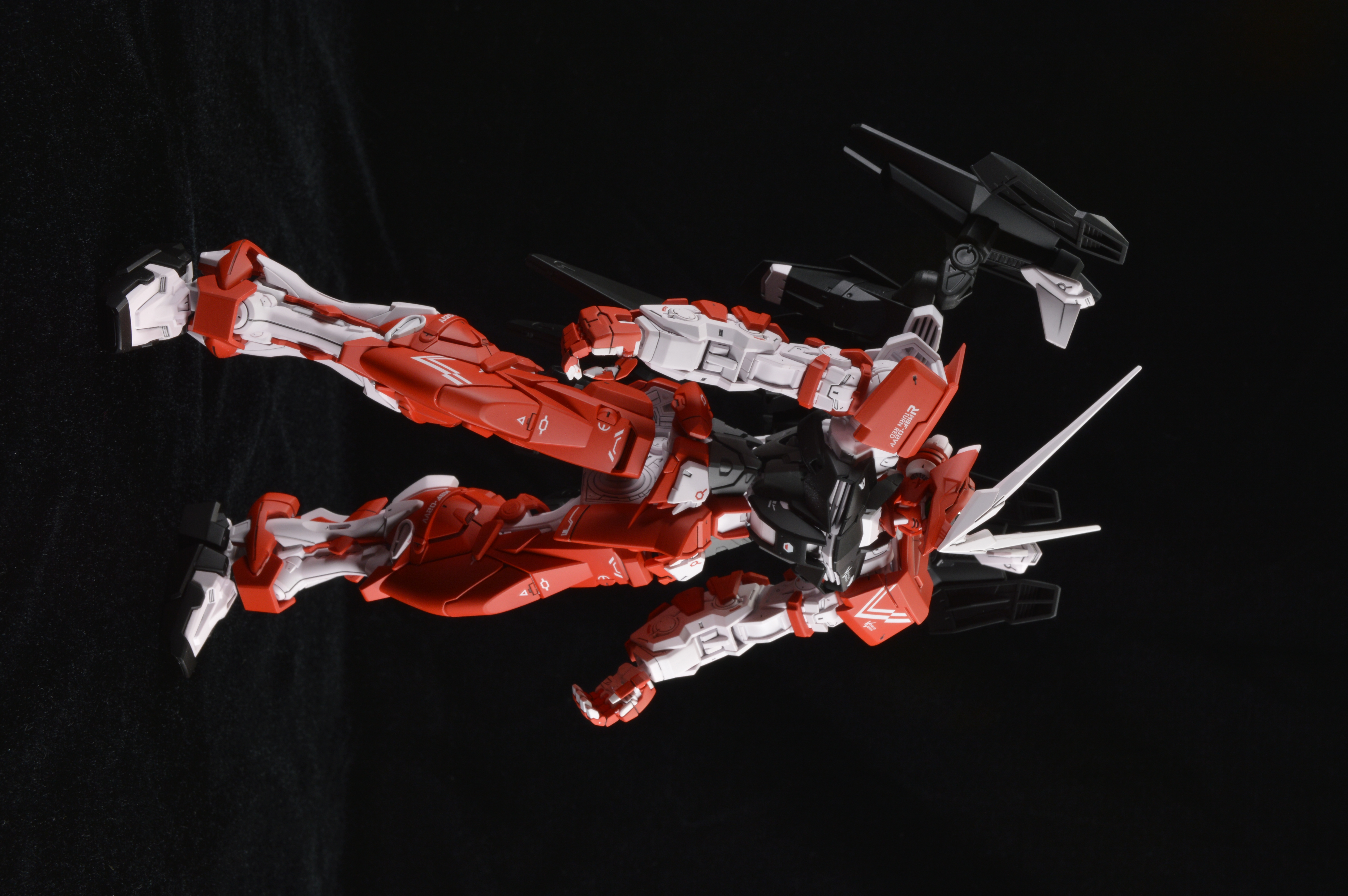 MG Gundam Astray Turn Red