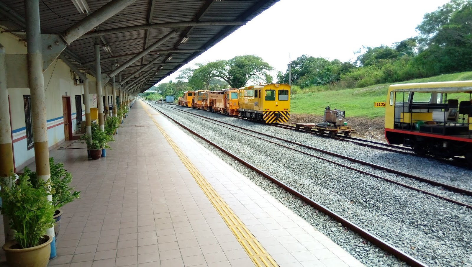 Menjelah Stesen Keretapi Lama dari Bahau ke Kuala Lipis. KTM Kemayan Ke ...
