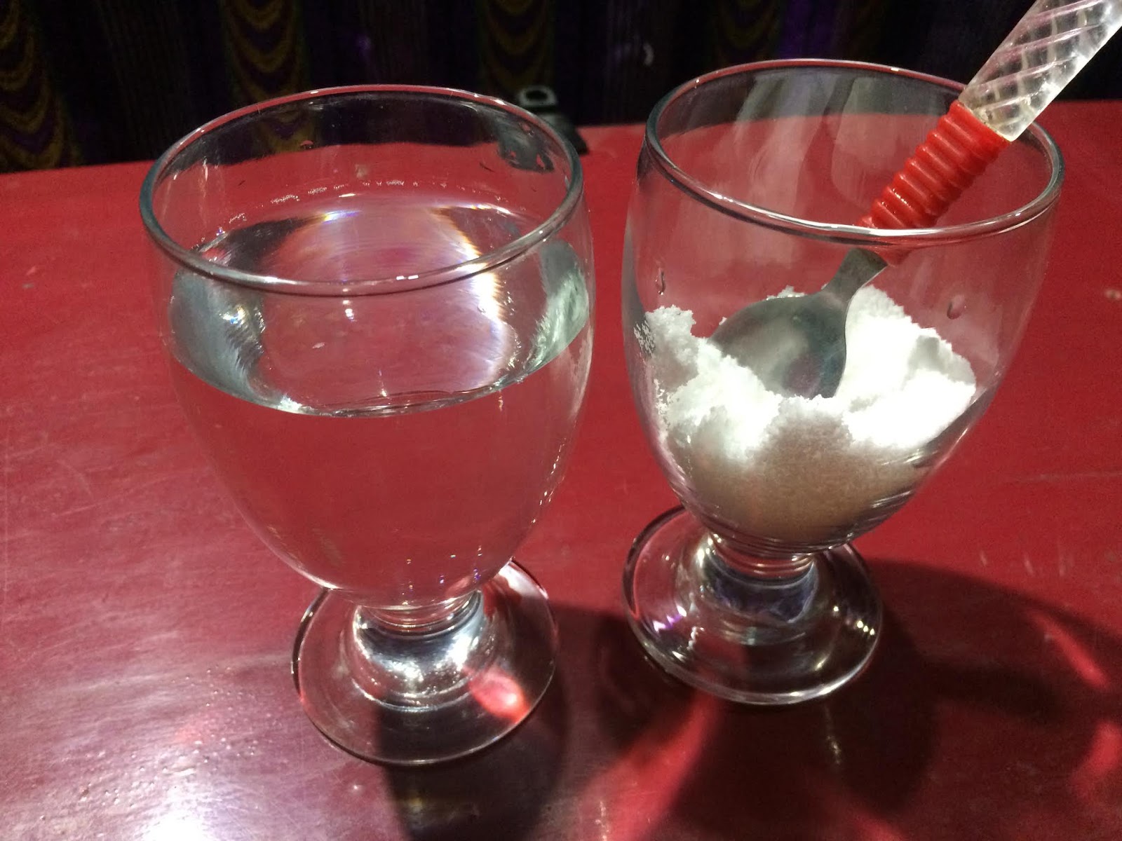 Manfaat dan Khasiat Air Garam Untuk Kesehatan Tubuh Anda - Tips Pola ...