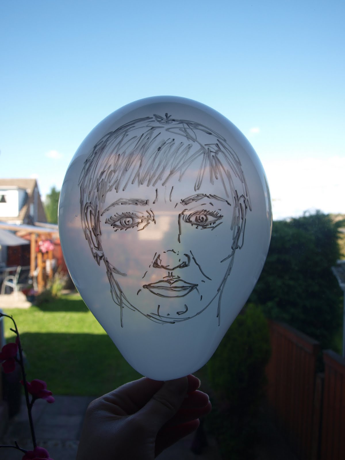 Cameo Zoe: My balloon portrait photographs