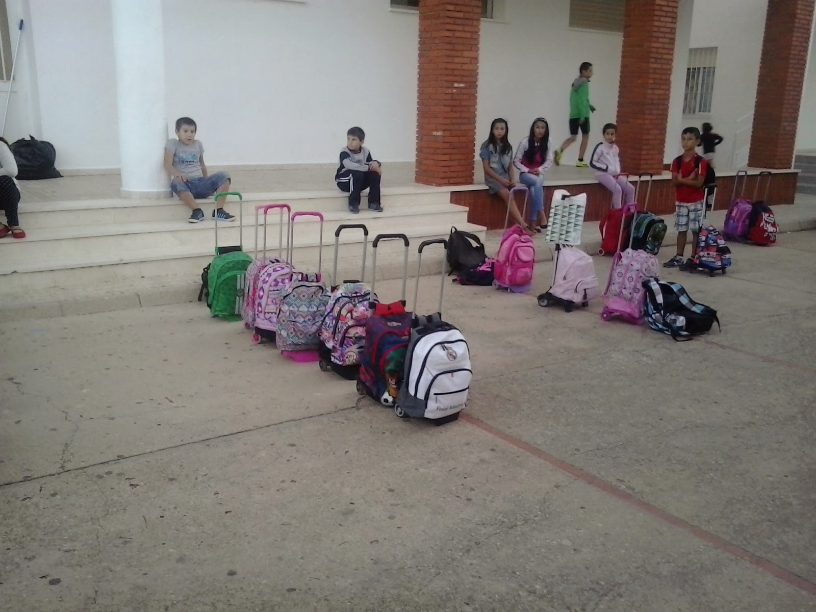 Anecdotario del cole: Ante todo el orden de fila