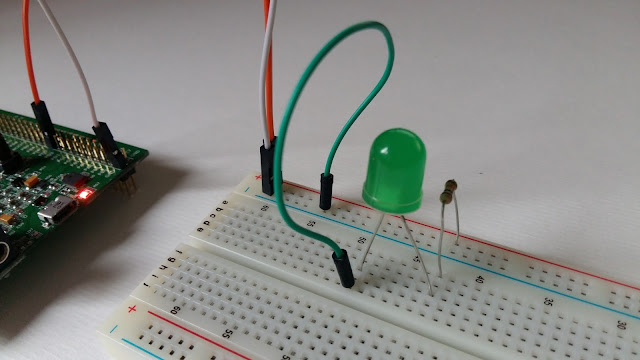 My Tech World: Controlling the external LED with the STM32F4 Discovery ...