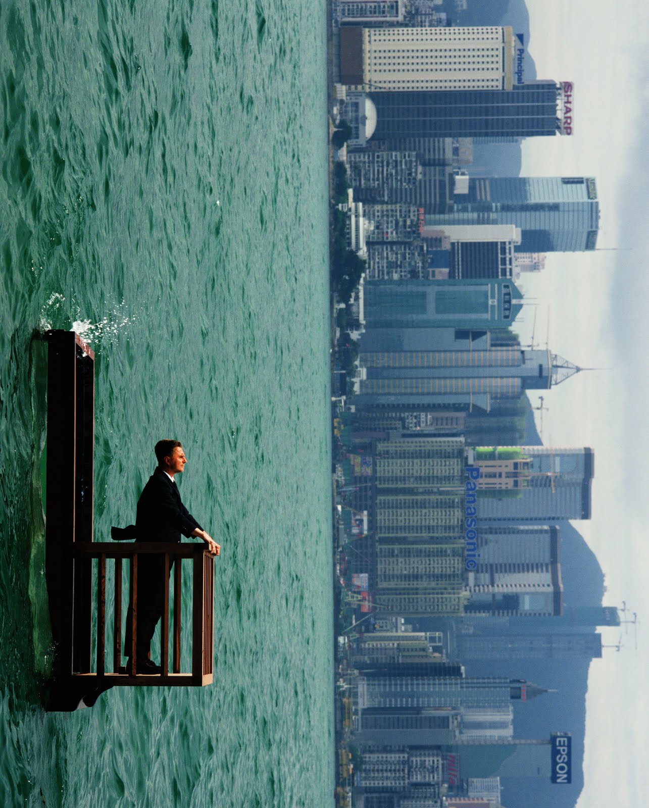 est100 一些攝影(some photos): French Artist Philippe Ramette 法國藝術家菲臘‧哈密特