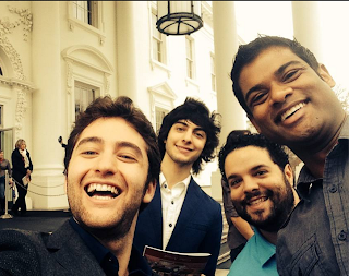 forte tenor fan: Forte Tenors at the White taking a tour before rehearsals.