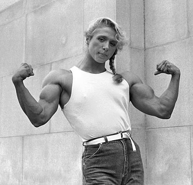 80's Female Muscle