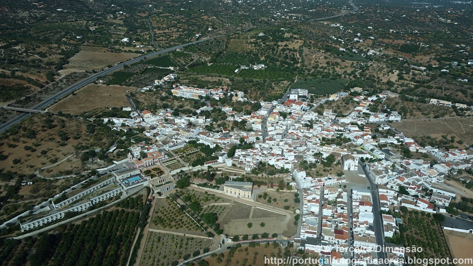 A Terceira Dimensão: Estoi