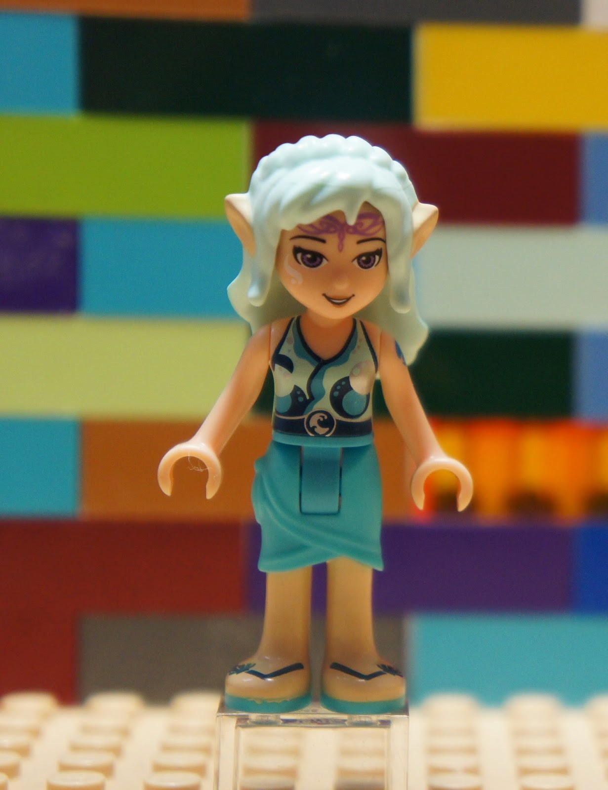 LEGO ELF002 Elves NAIDA RIVERHEART Girl Minifigure Fantasy Theme ...