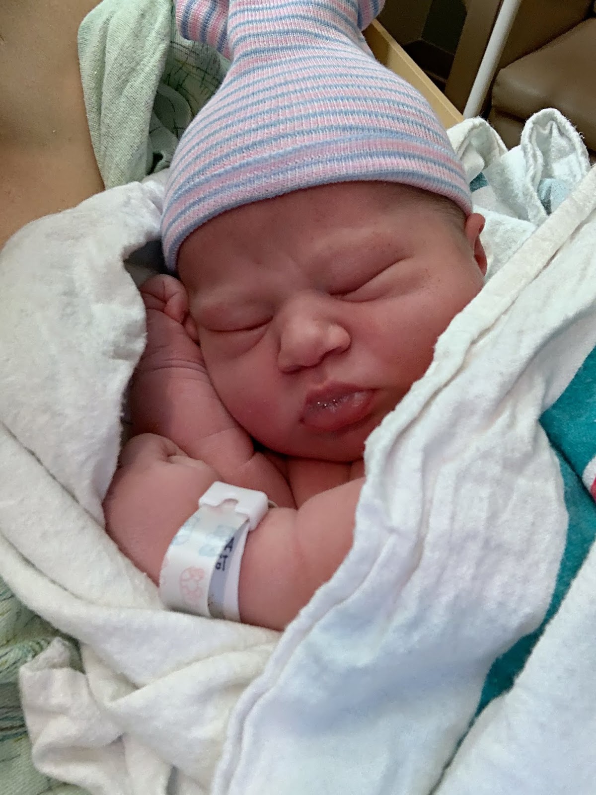 Country Mama To Many: Abby Lou's Birth Story