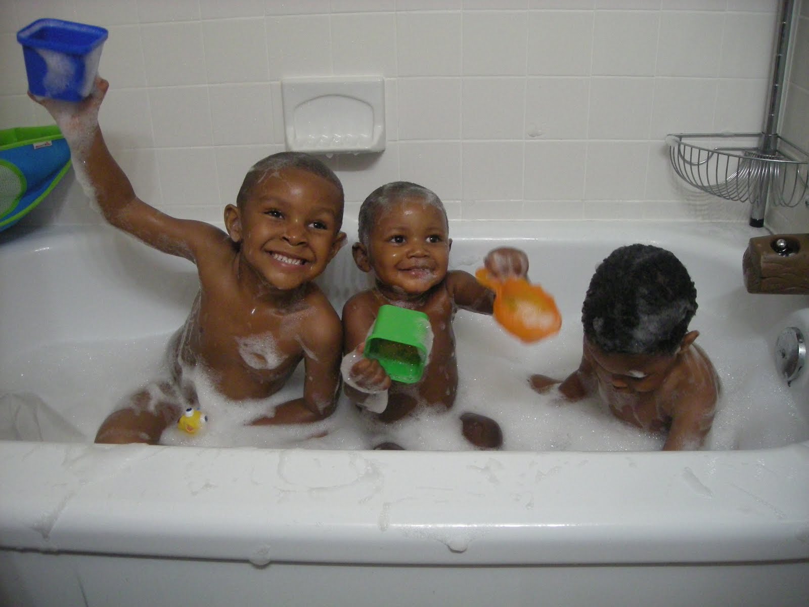 Sojourner Marable Grimmett: Scrub A Dub Dub: Three Little Men in A Tub