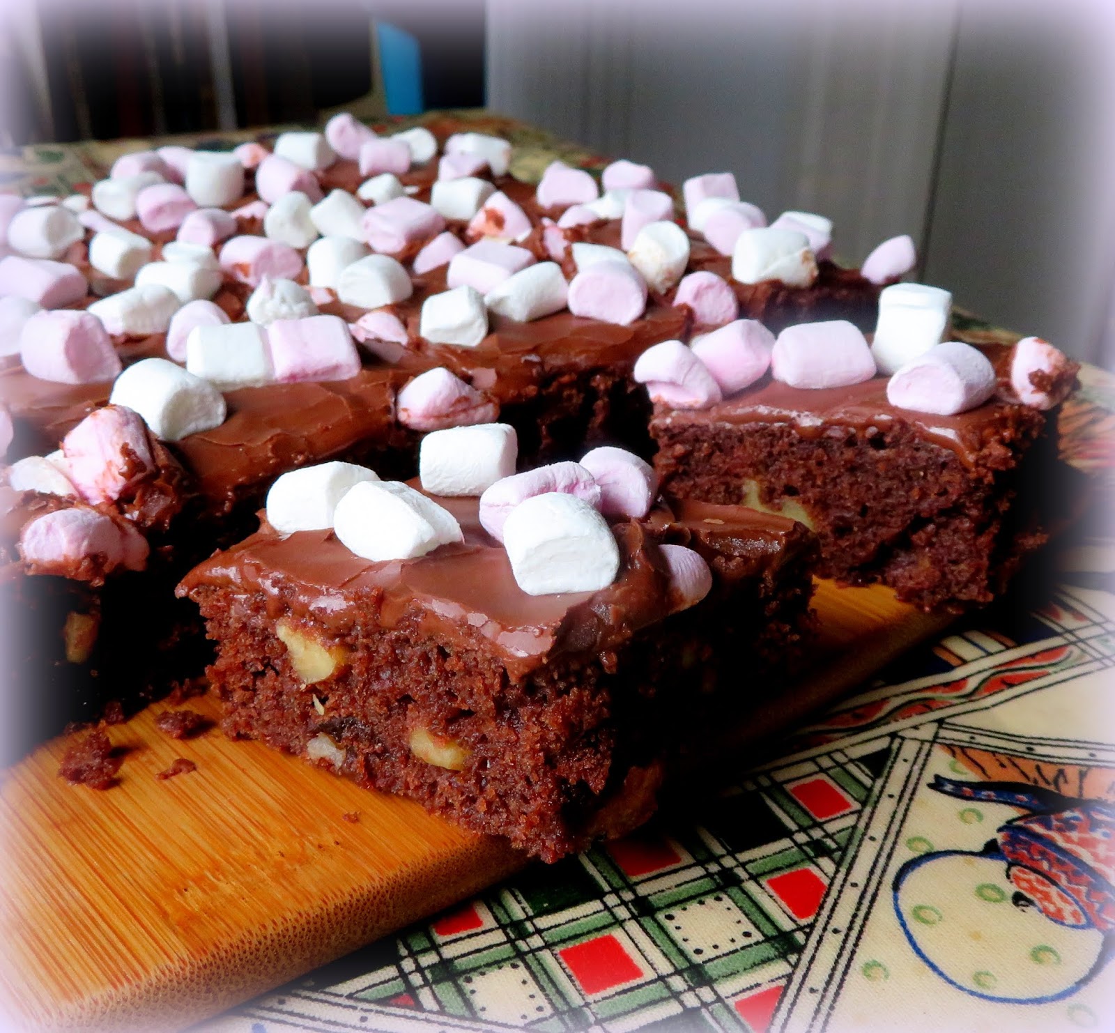 Rocky Road Brownies | The English Kitchen