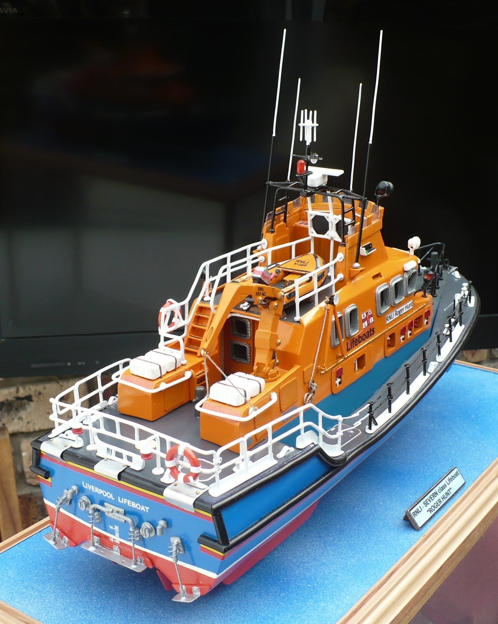 Mike's models: Severn class RNLI Lifeboat