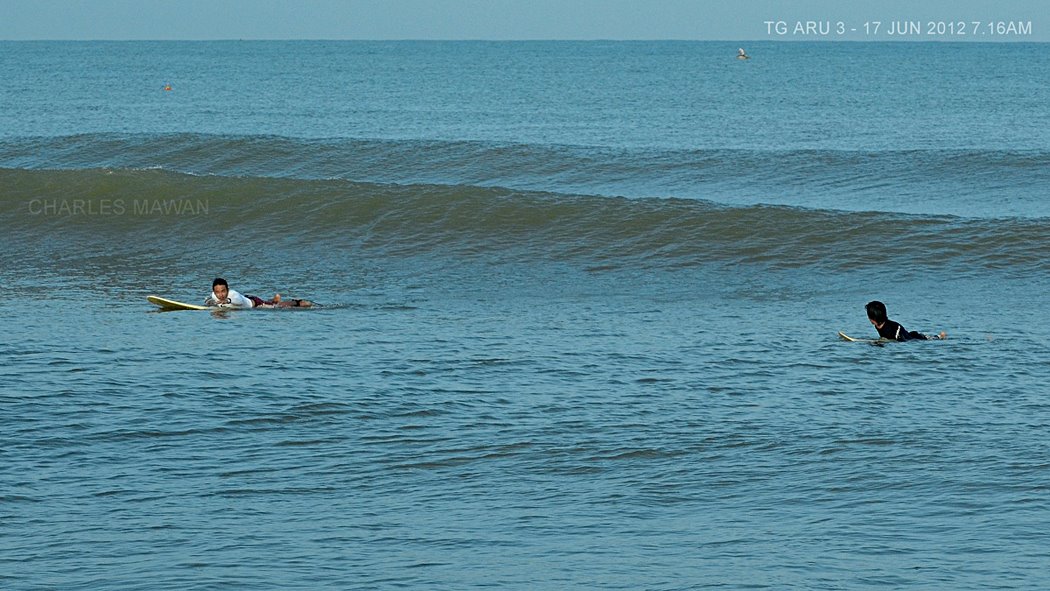 Dive And Surf Borneo: Surfing in Sabah