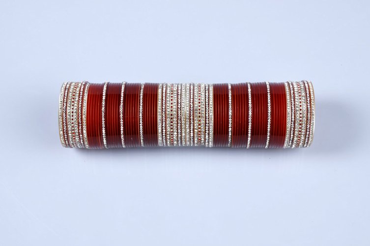 Fency chura, wedding chura, Punjabi chura , Suhag Chura - Beauty and ...