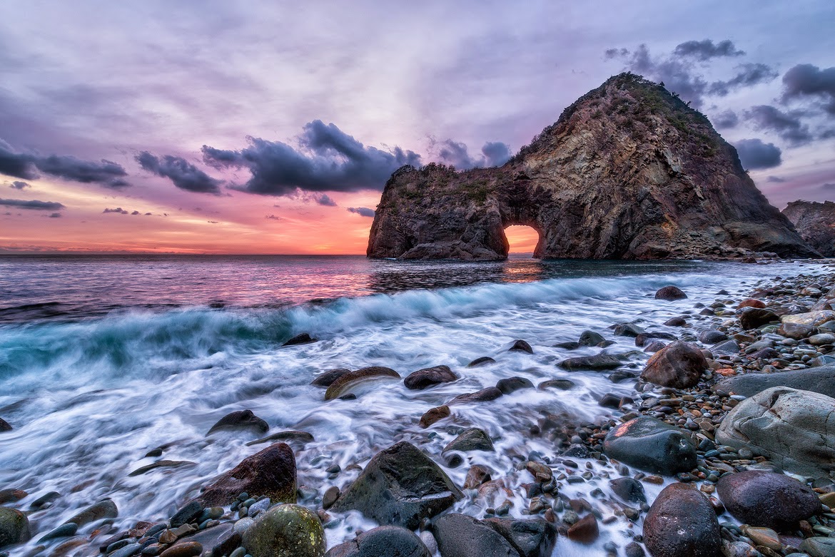 Banco de Imágenes Gratis: 25 fotos del mar con olas, amaneceres, playas ...