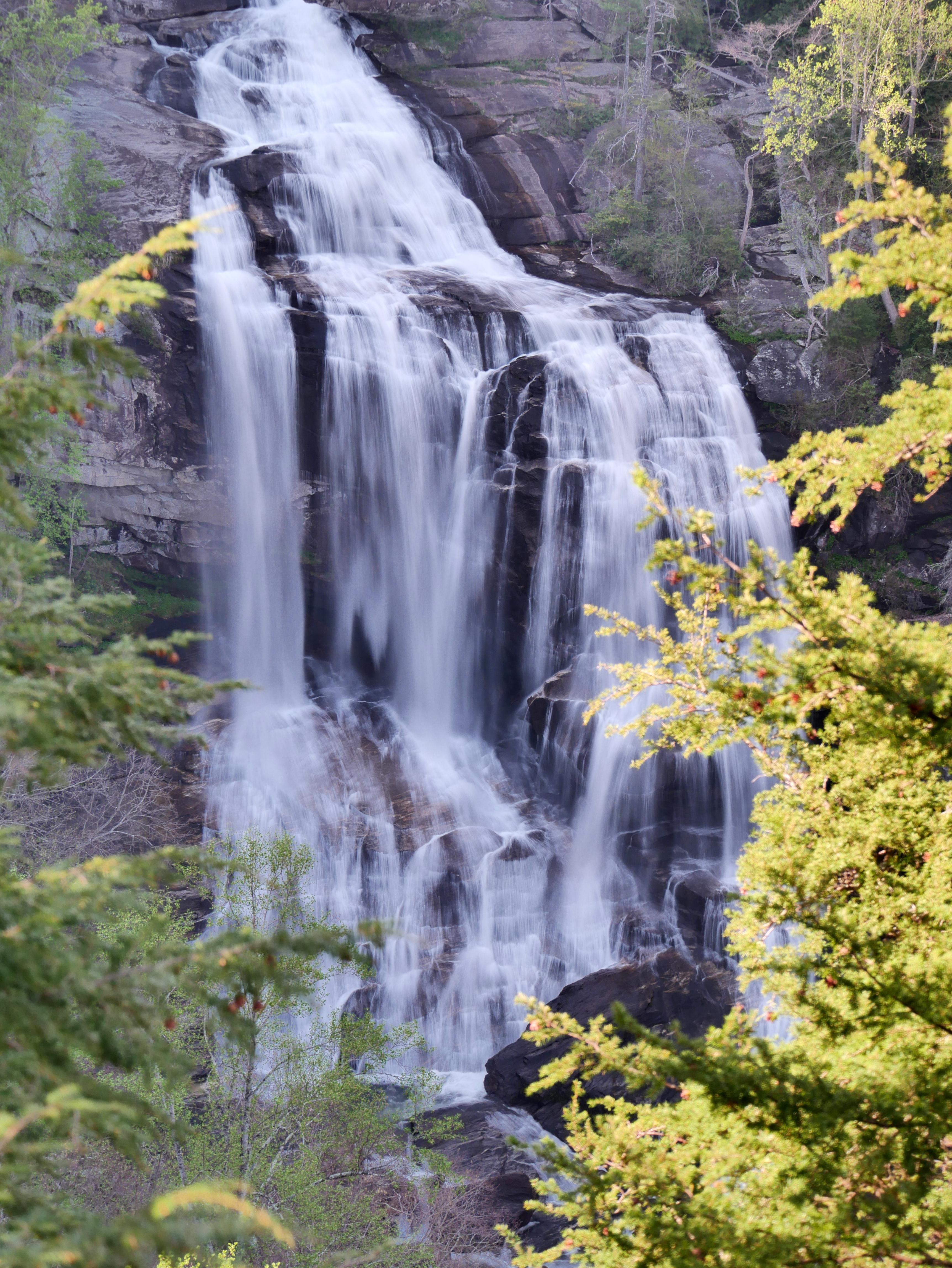 American Travel Journal: Whitewater Falls - Nantahala National Forest