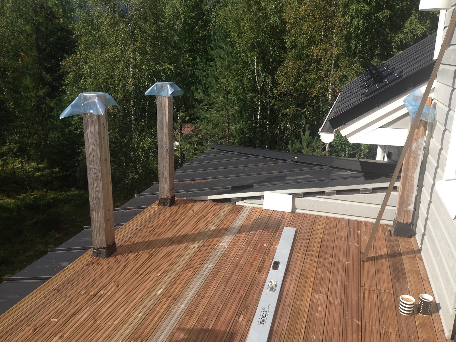 villa nygård: parveke valmistuu