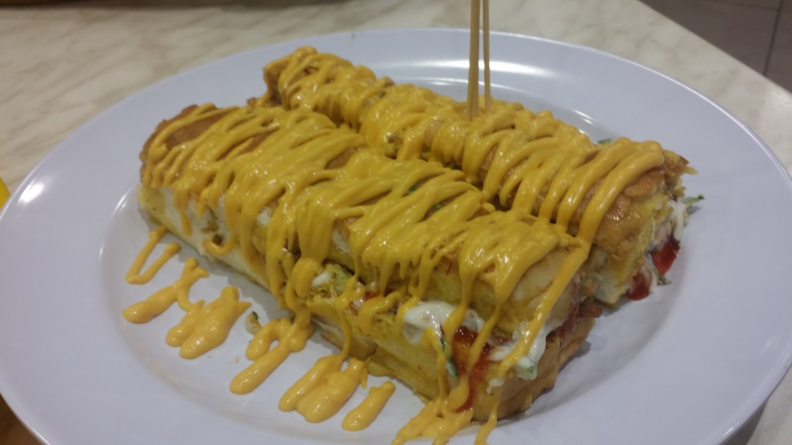 Roti John Cheese Berharga RM37?