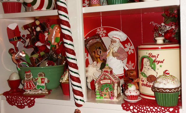 A DEBBIE-DABBLE CHRISTMAS: Christmas Candy Kitchen, Part 1, Christmas ...