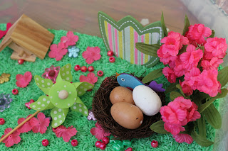 Belle's Butterfly Dreams: Our New Spring Sensory Tub