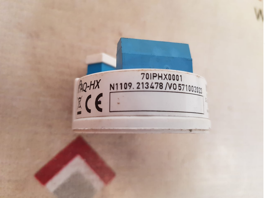 INOR IPAQ-HX UNIVERSAL PROGRAMMABLE 2-WIRE TRANSMITTER - Aeliya Marine