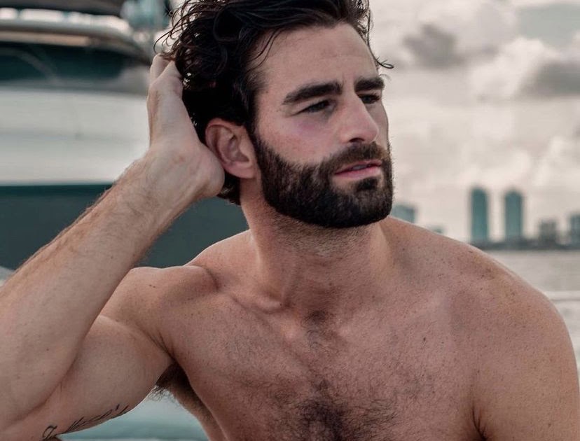 Speedo Musings: Chris Salvatore