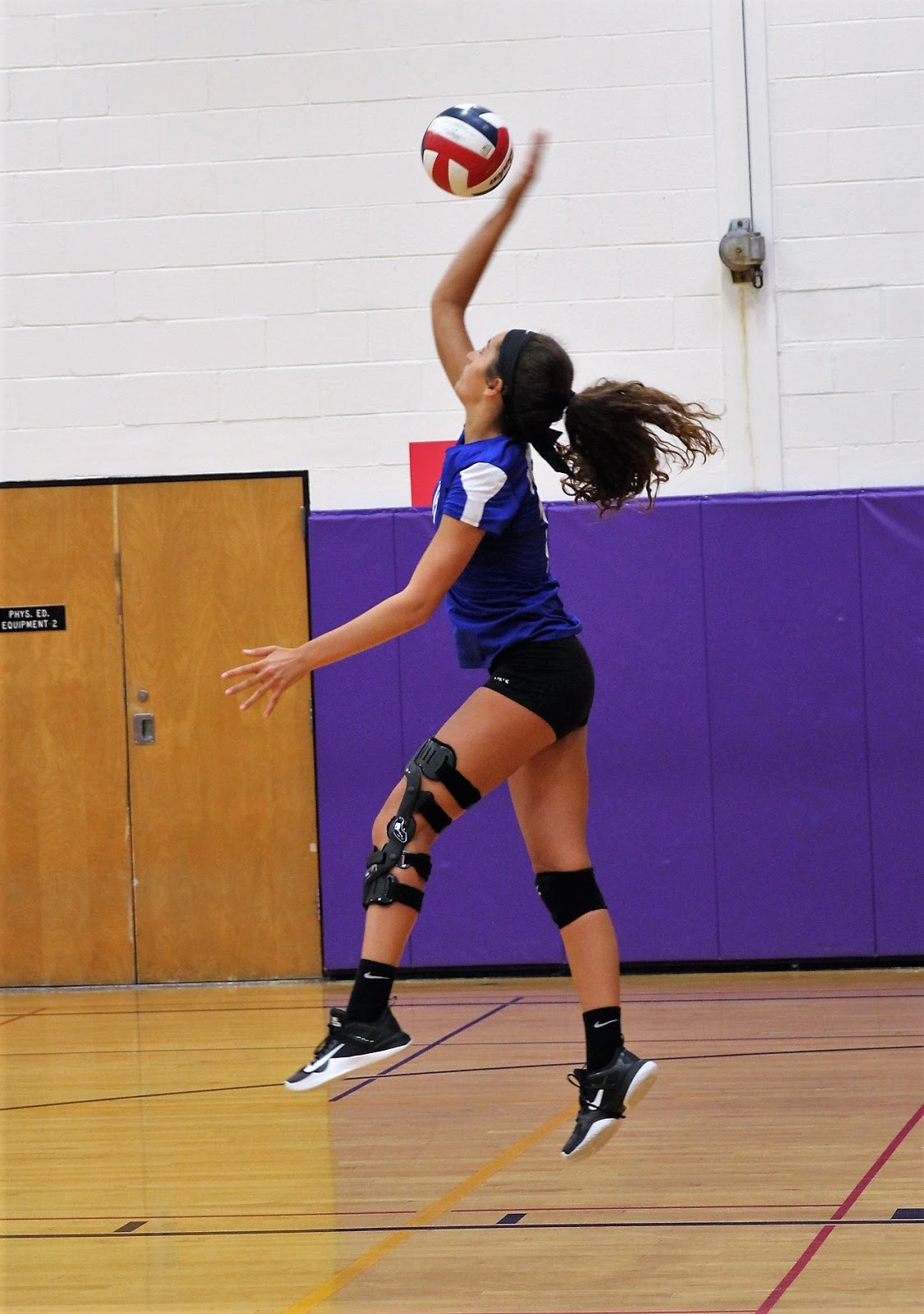 Girls Volleyball wins Ephrata invitational tournament