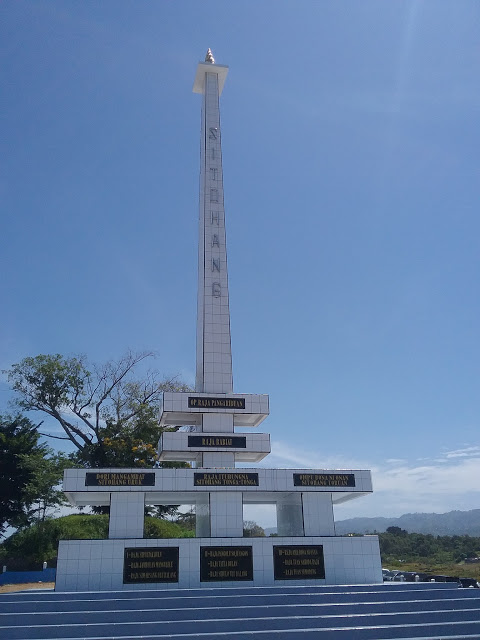 Inilah Tugu SITOHANG Seperti Tugu MONAS - Blog Sipituama