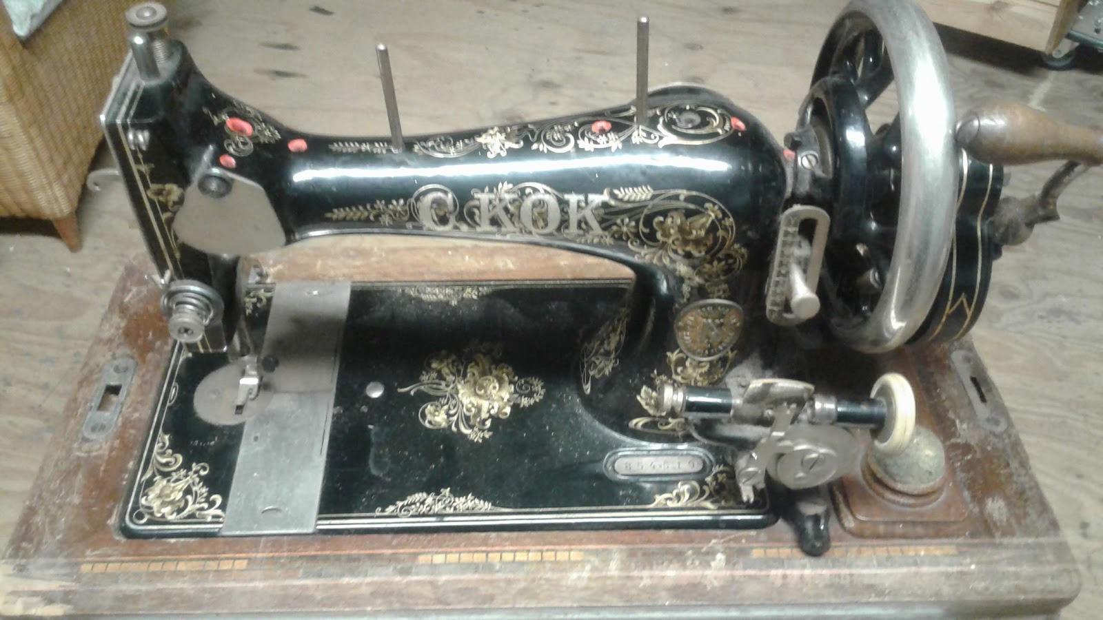 RustyDaytrips.nl: Naumann and G.Kok (R.Knoch, Saalfeld) sewing machines