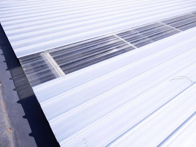 Mengenal Kelebihan Atap fiber Transparan - Atap PVC di Malang