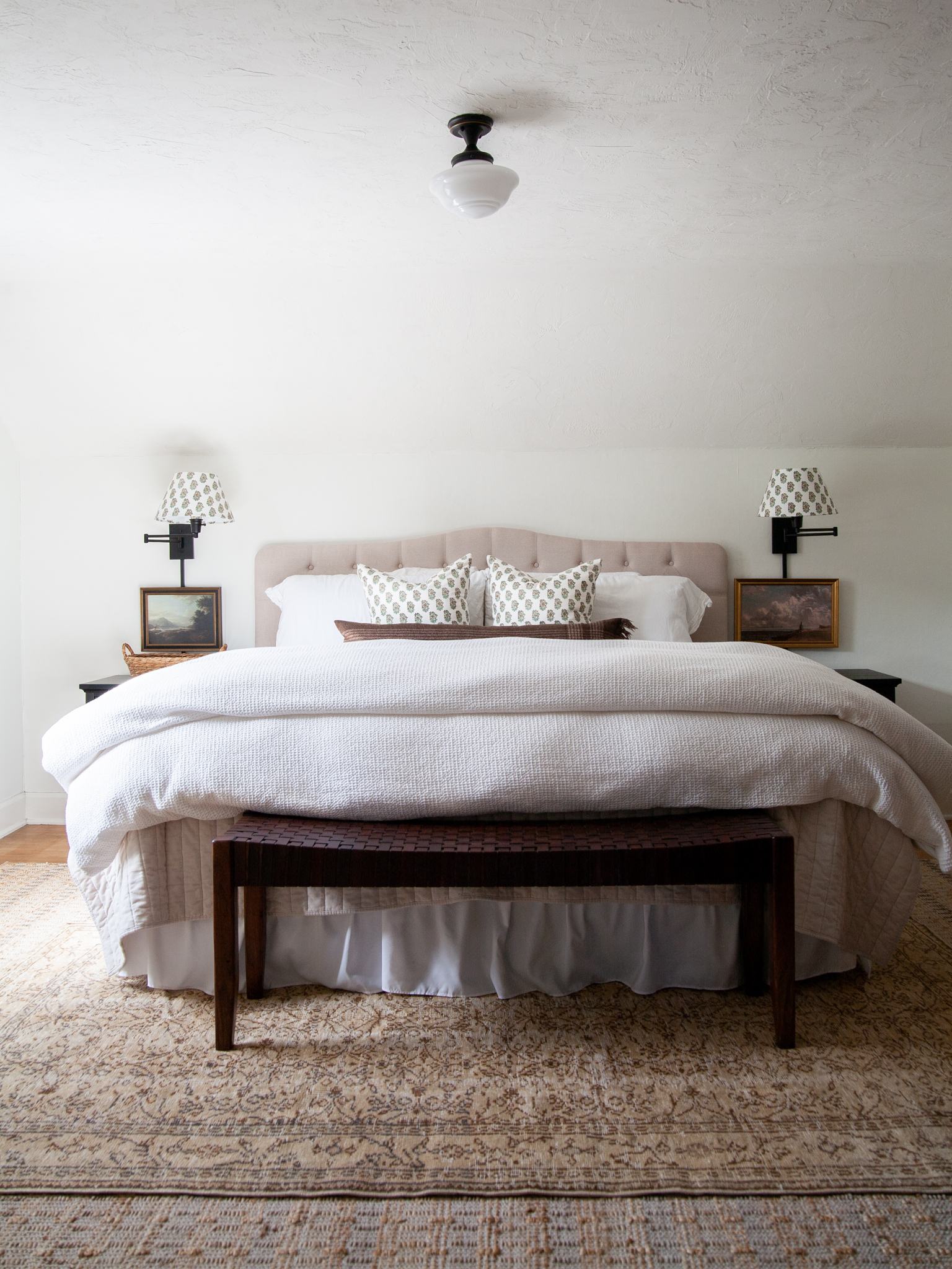 How to layer vintage rugs in a bedroom! I'm obsessed! / Create / Enjoy