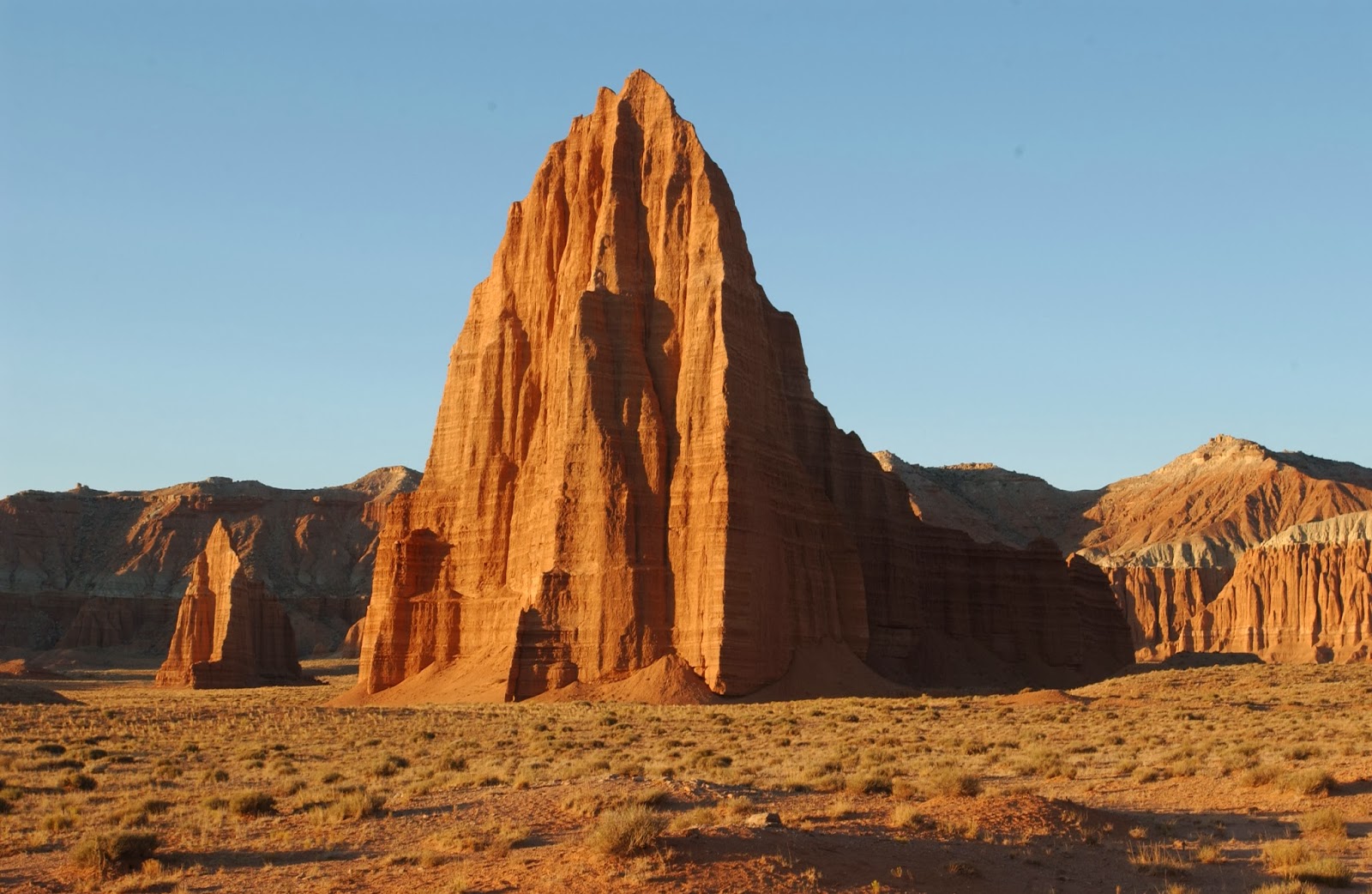 The Mystery Of Utah History: Cathedral Valley: Spectacular Utah Badlands
